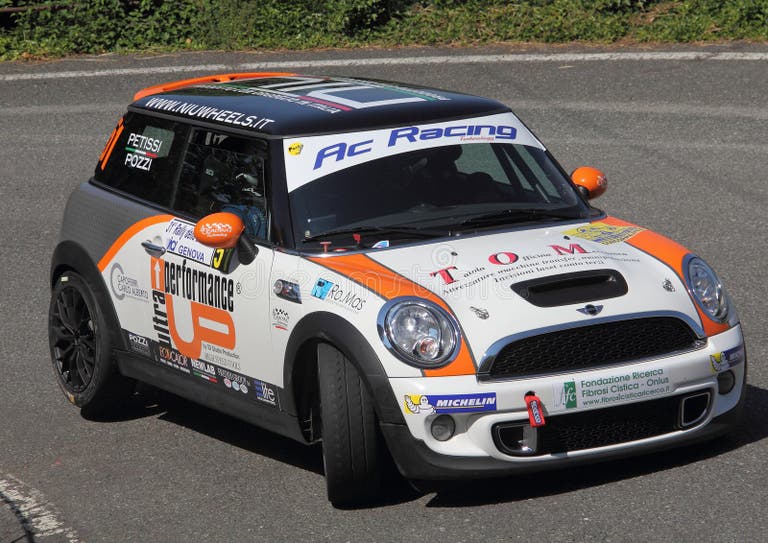 Mini Cooper rally car editorial photography. Image of edition - 72457947