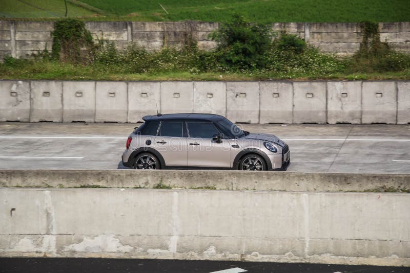 Mini Cooper S 5 Doors Driving Fast on Trans Jawa Highway Editorial ...