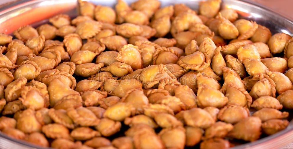 Mini Curry puffs. stock image. Image of curry, dinner - 92488567