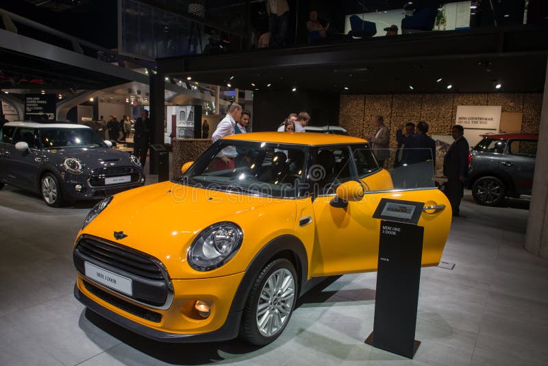 Mini 3 doors editorial photography. Image of display - 59966957