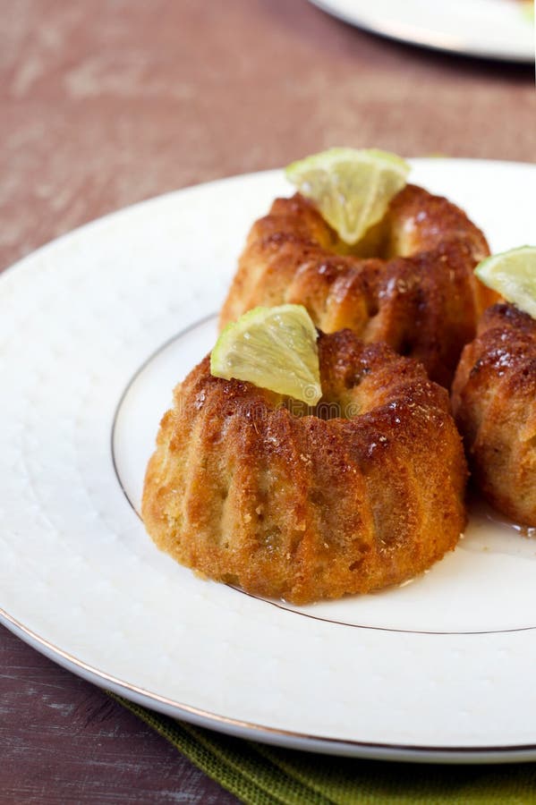 Mini lime bundt cakes stock image. Image of baked, treat - 32880269