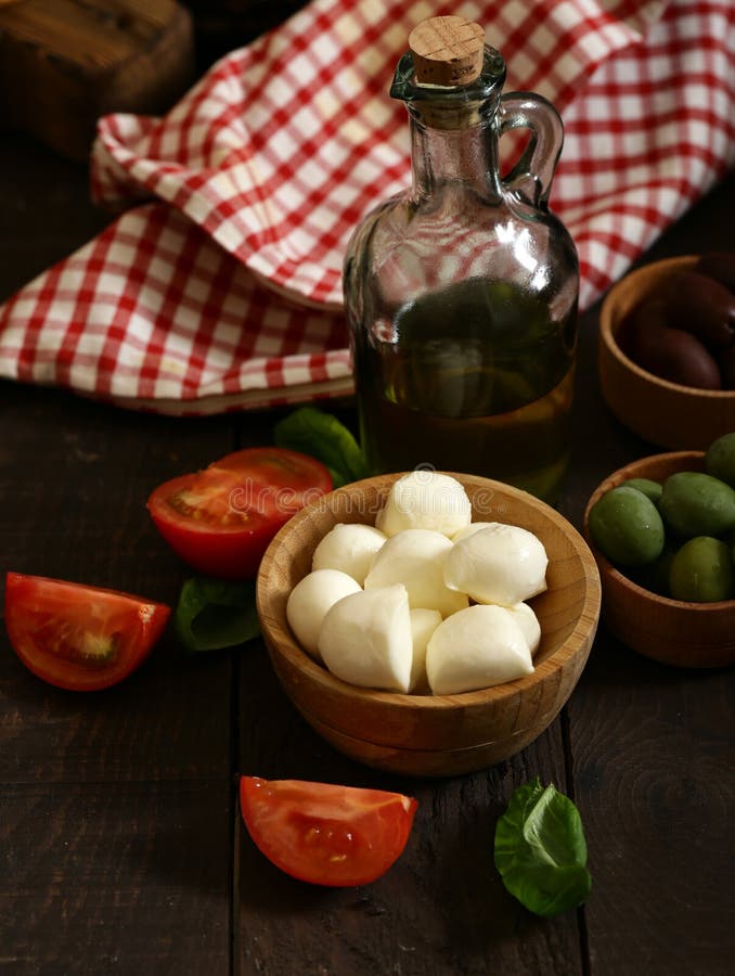 Mini mozzarella cheese stock image. Image of small, lunch - 165579541