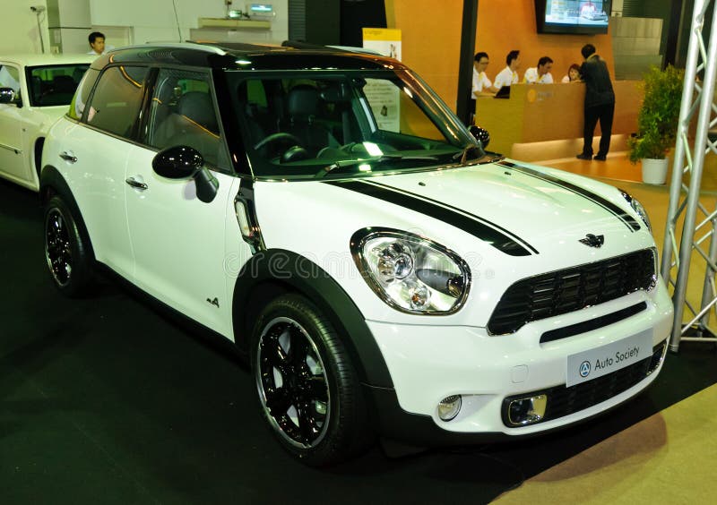 Mini paisano foto de archivo editorial. Imagen de negocios - 19630508