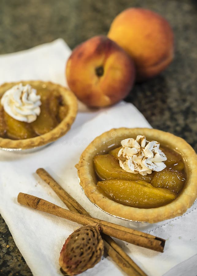 Mini peach pies stock image. Image of peach, fresh, mini - 66202205
