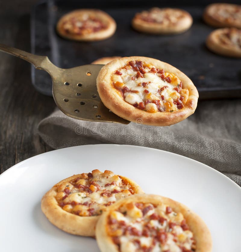 Mini pizza with pepperoni stock image. Image of salami - 37891529