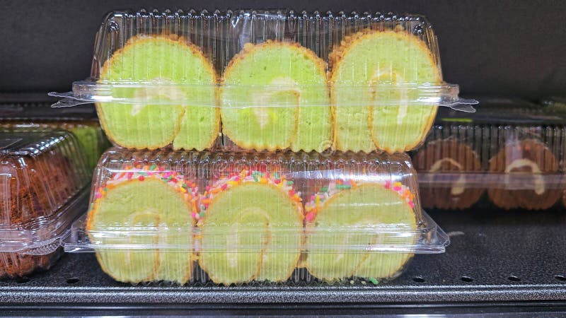 Mini swiss roll cake stock image. Image of wrapper, cake - 331967173