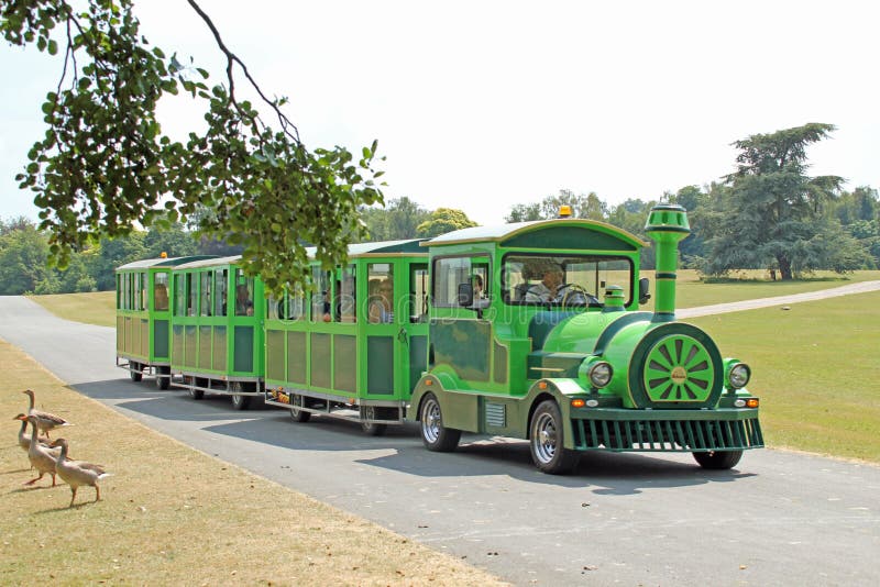 Mini tren foto de archivo editorial. Imagen de transporte - 120739728