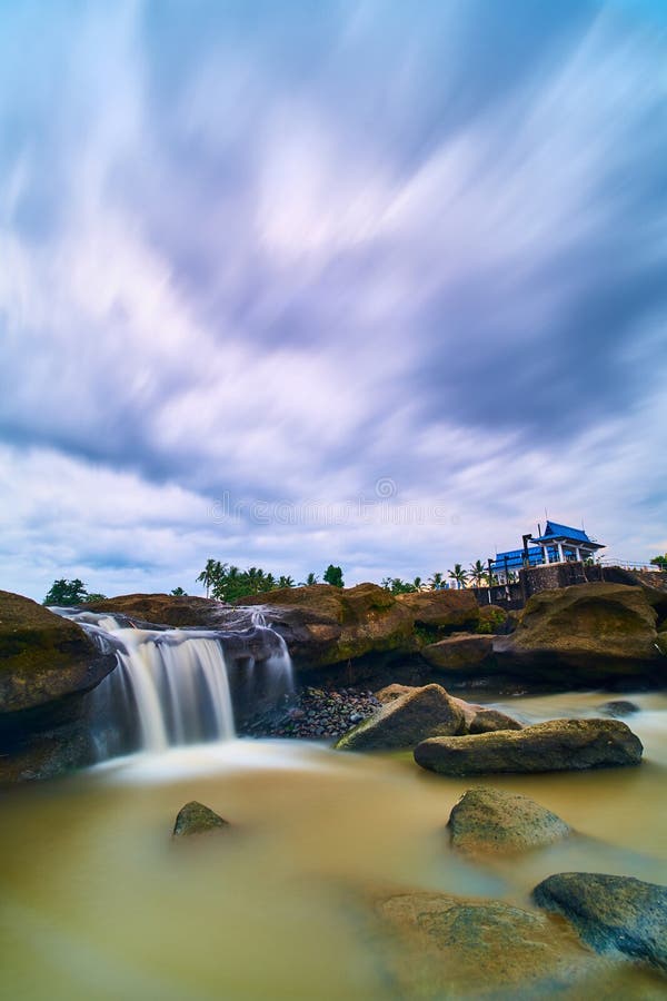 A Mini Waterfall at Kampili Dam Stock Image - Image of background, blur ...