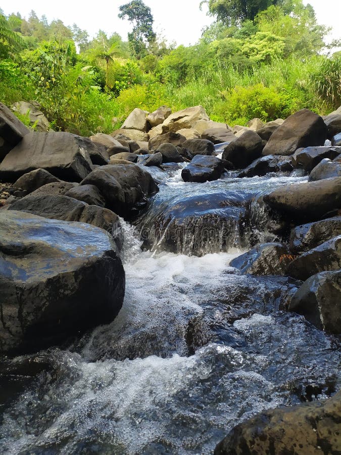 Mini waterfall in malino stock image. Image of watercourse - 223791221