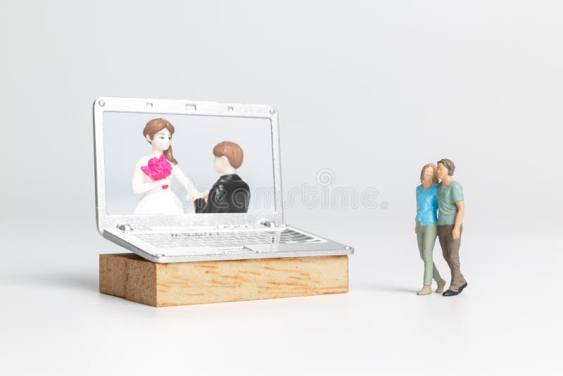 Miniature People Bride and Groom Virtual Wedding on Computer Screen ...