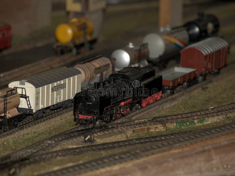 Miniature Train on the Model Stock Image - Image of scale, model: 173586157