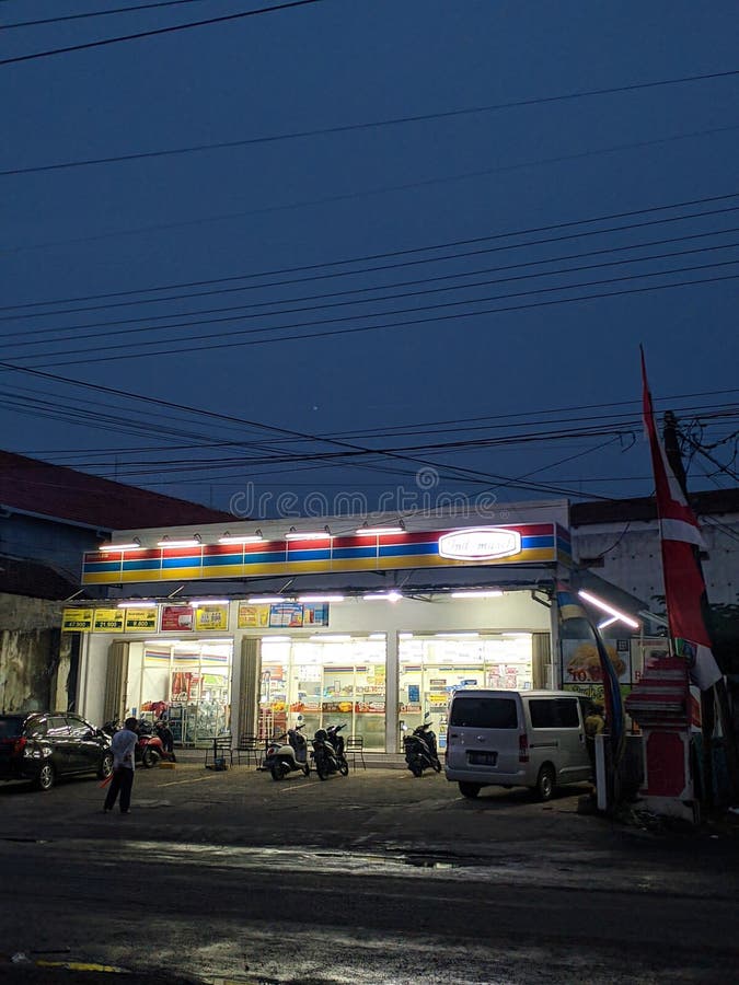 Mini market editorial stock photo. Image of night, street - 263237873