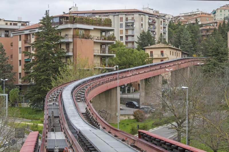 Perugia imagem de stock. Imagem de centro, lingüeta, casas - 31370481