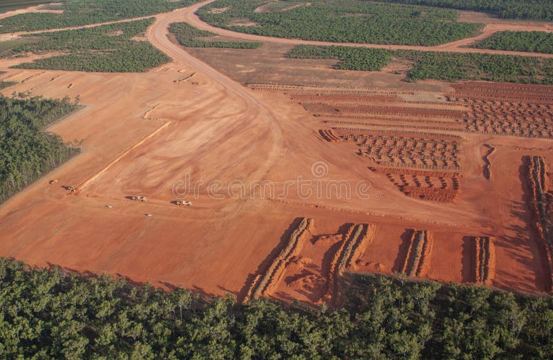 Bauxite mining stock image. Image of queensland, industry - 28577865