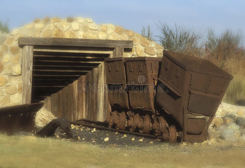 Old gold mine ore cars stock image. Image of gold, industry - 11287015
