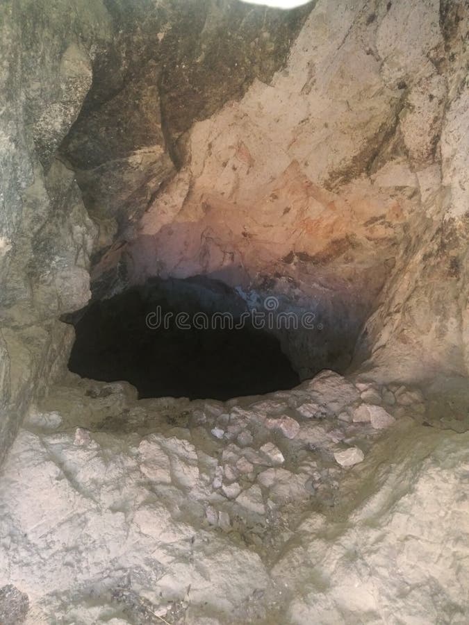Mining cave stock photo. Image of gold, canyon, wadi - 223580620