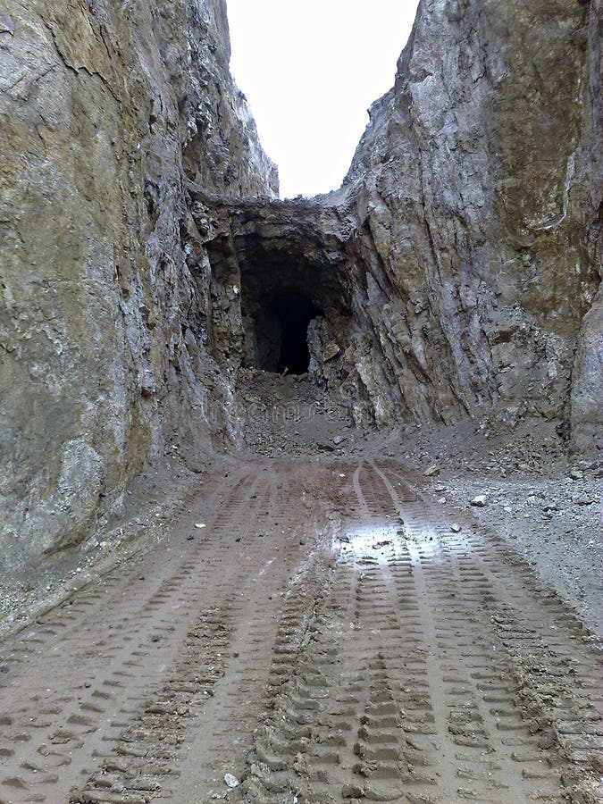 Mining stock image. Image of rocks, minning, cavern, mountain - 42869373