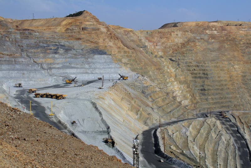 Mining Operation editorial photo. Image of truck, tons - 24982946