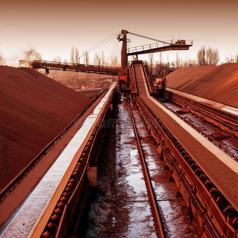 716 Steel Ore Conveyor Stock Photos - Free & Royalty-Free Stock Photos ...