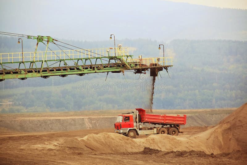 Mining truck editorial photography. Image of environment - 44777227
