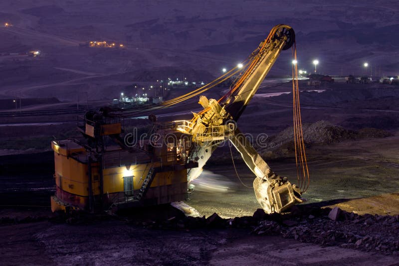 Mining truck working stock photo. Image of mining, eathmoving - 39952644