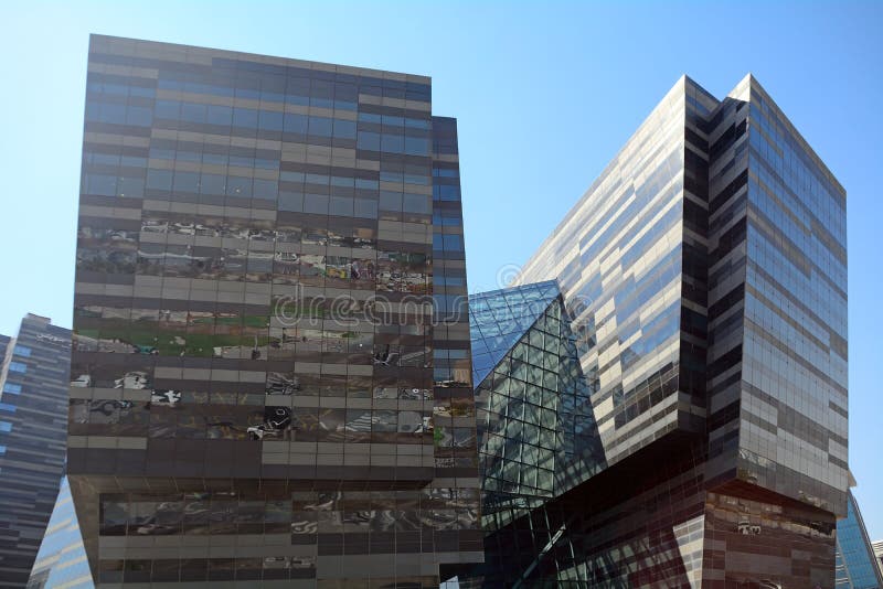 Government Building In Doha, Qatar Editorial Stock Photo - Image of ...