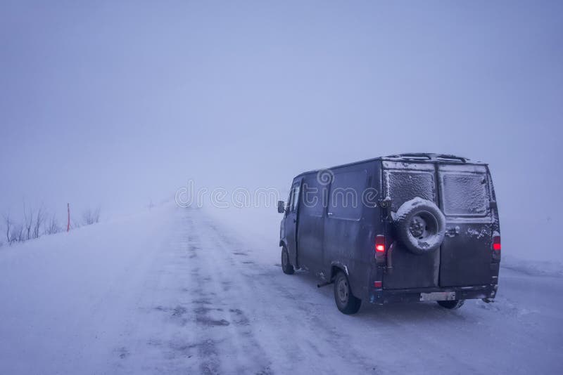 Minivan on a Winter Snowy Road Stock Image - Image of snow, natural ...