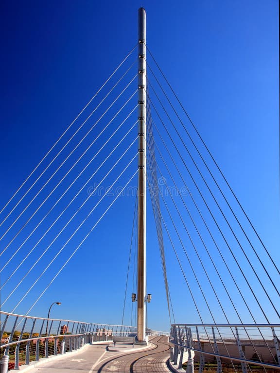 Minneapolis Sabo Olav Bridge Stock Image - Image of sabobridge ...