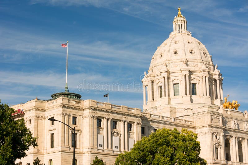 Minnesota State Capitol Building Stock Photo - Image of entrance ...