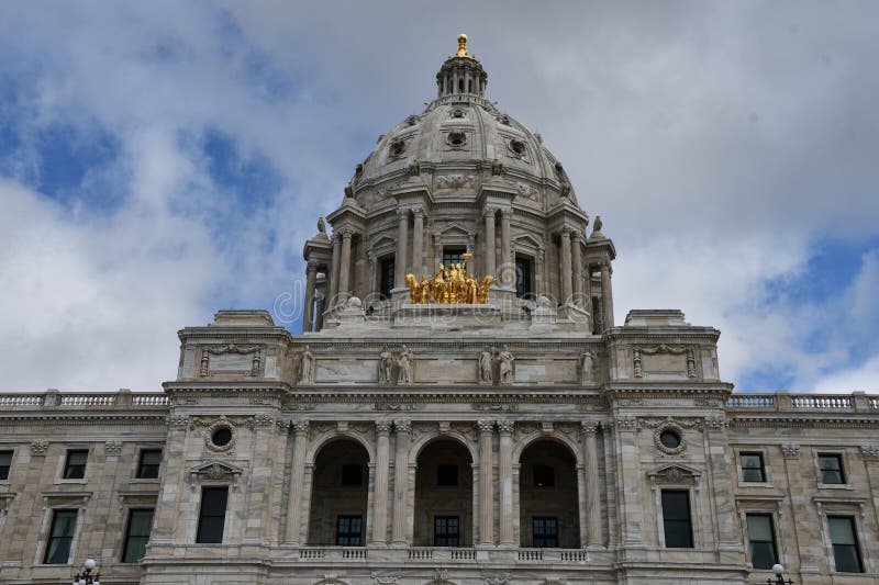 Minnesota State Capitol in St Paul, Minnesota Editorial Photography ...