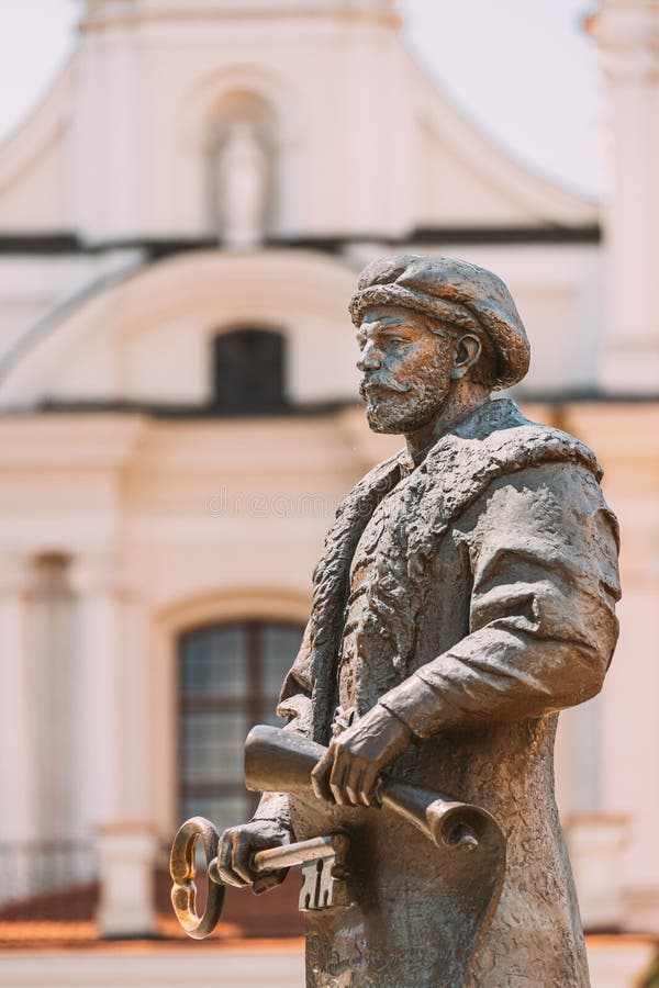 1,649 Belarus Minsk Statue Stock Photos - Free & Royalty-Free Stock ...