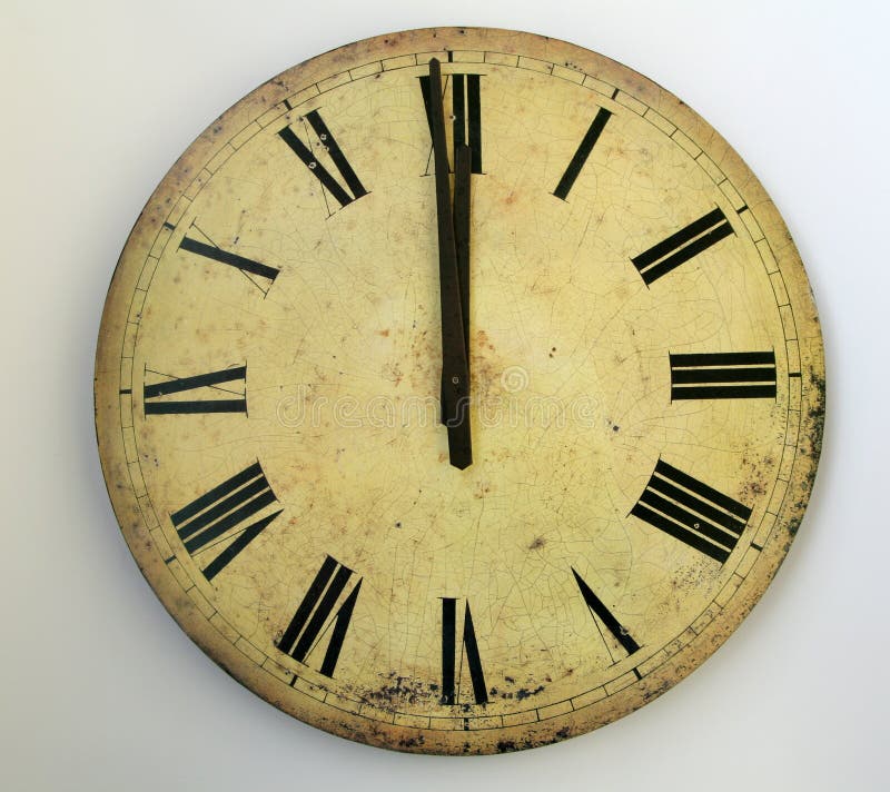 Minuit image stock. Image du cadran, heures, minutes, horloge - 3813701