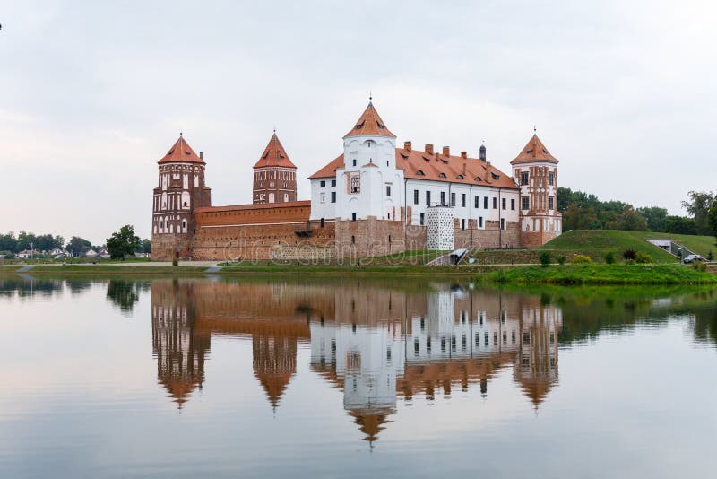 Mir Castle and Its Reflection in the Lake in Summer Stock Photo - Image ...