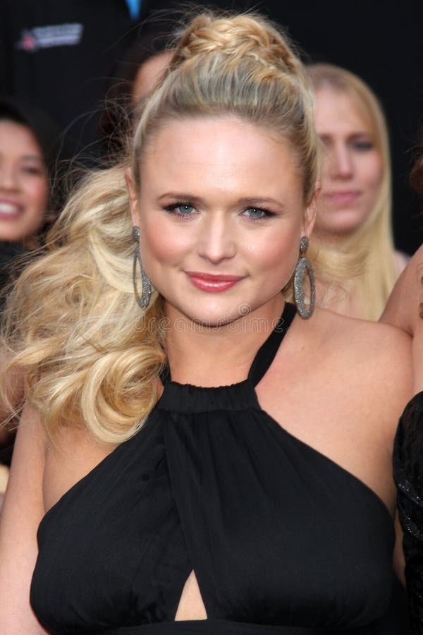 Miranda Lambert editorial photo. Image of march, arrives - 24871786