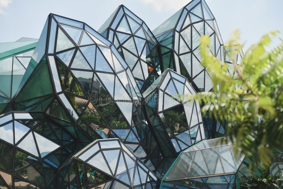 Mirror Building in the Form of Petals and Flowers Editorial Image ...