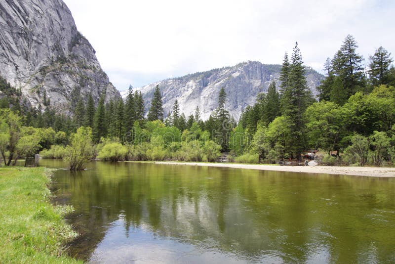 Mirror Lake view stock image. Image of trees, reflections - 14985043