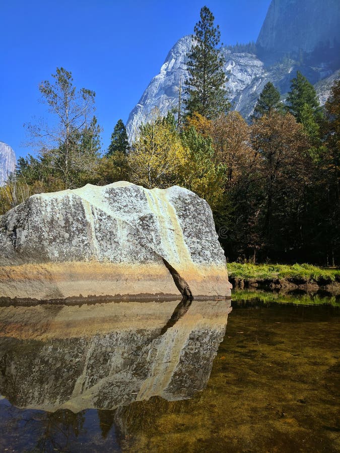 Mirror Lake Yosemite Valley Stock Image - Image of valley, yosemite ...