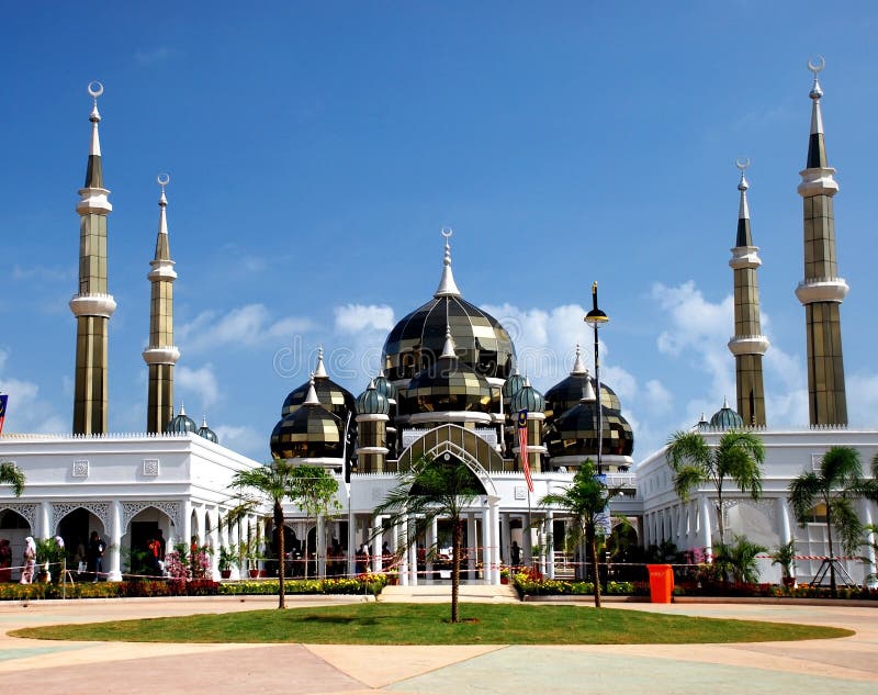 Mirror mosque stock image. Image of parish, arabic, building - 4267507