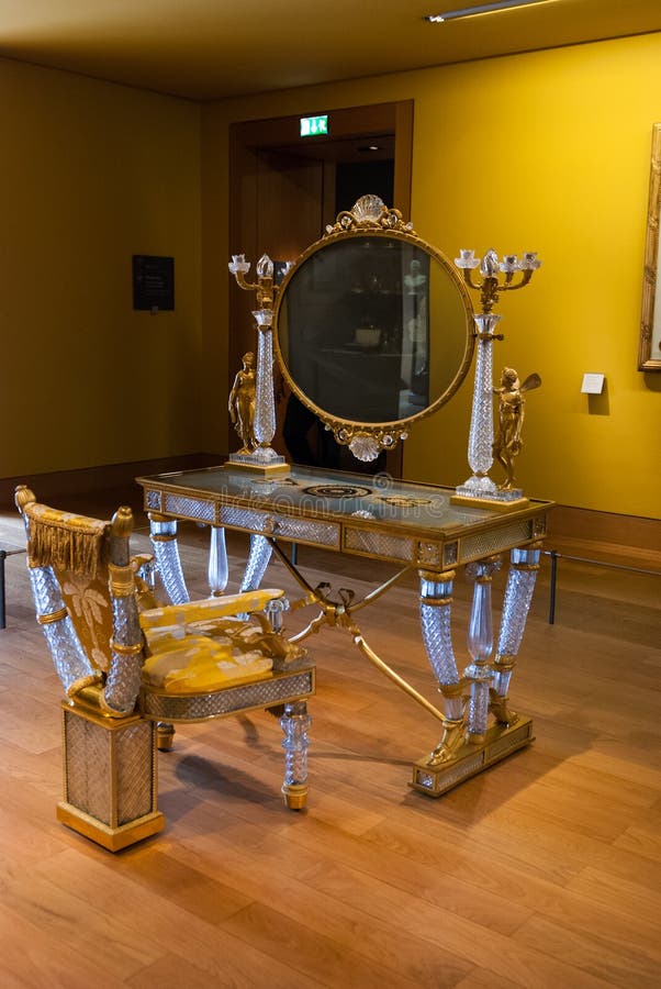 Mirror table, Louvre Paris editorial stock photo. Image of fireplace ...