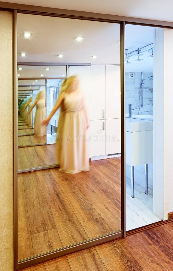 Mirror Wardrobe In Modern Hall Interior With Infinity Reflection Stock ...