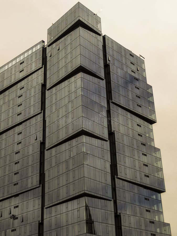 Mirrored Geometric Highrise Stock Image - Image of dark, high: 43221589