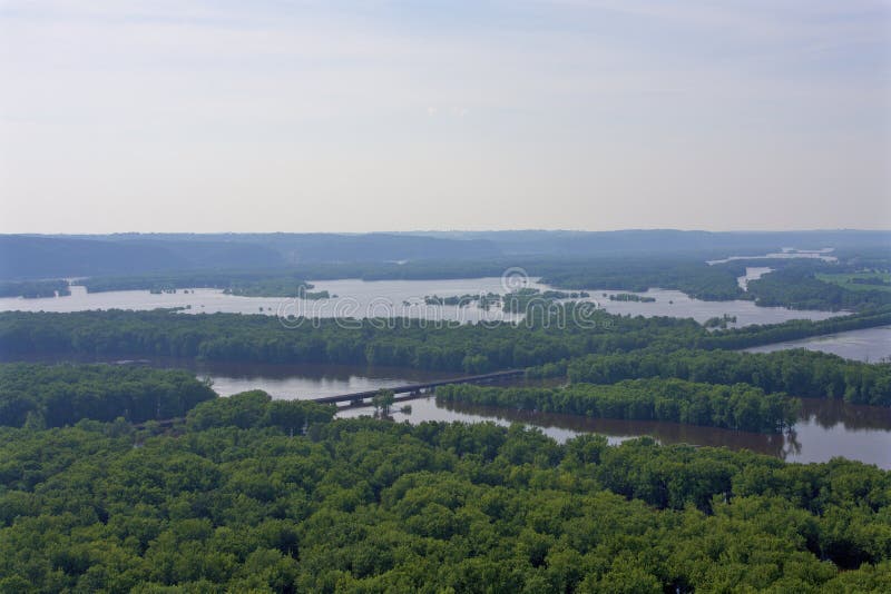 Mississippi and Wisconsin River Confluence 809018 Stock Photo - Image ...