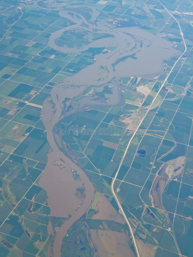 Missouri River stock image. Image of aerial, interstate - 21987601