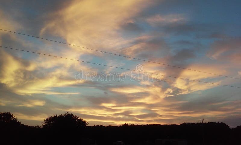 Missouri Sunset Over a Lake Stock Photo - Image of light, creation: 5377366