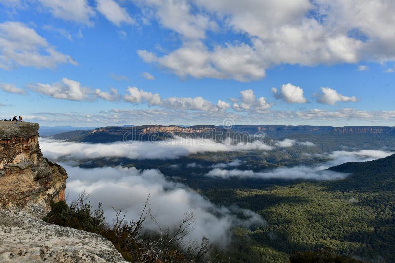 Mist in the Valley at Lincolns Rock in the Blue Mountains of Australia ...