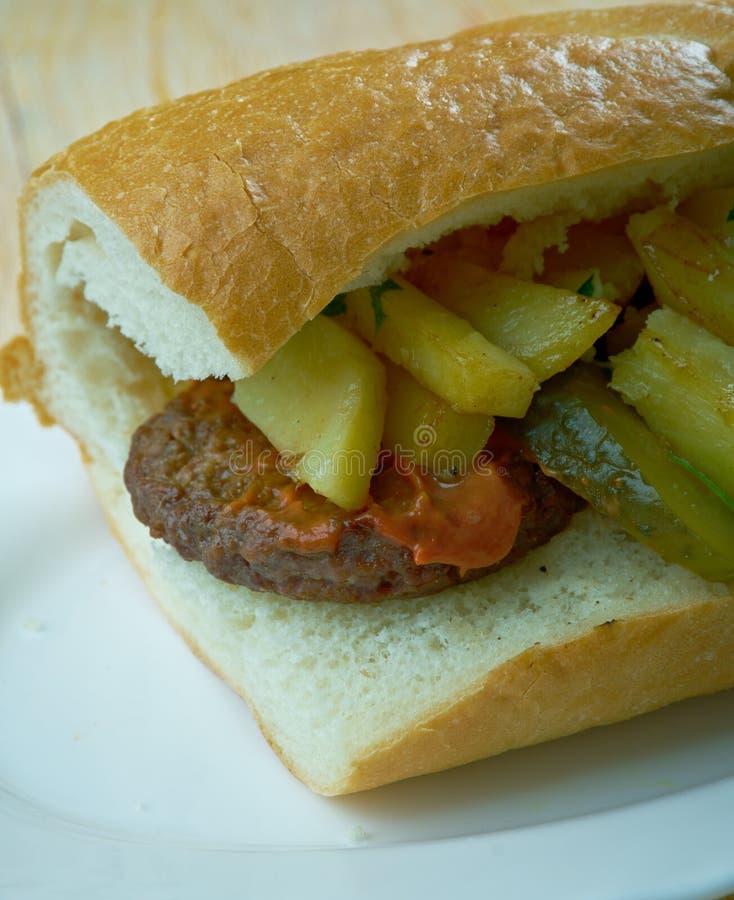 Mitraillette stock afbeelding. Image of vers, lunch, brood - 79686147