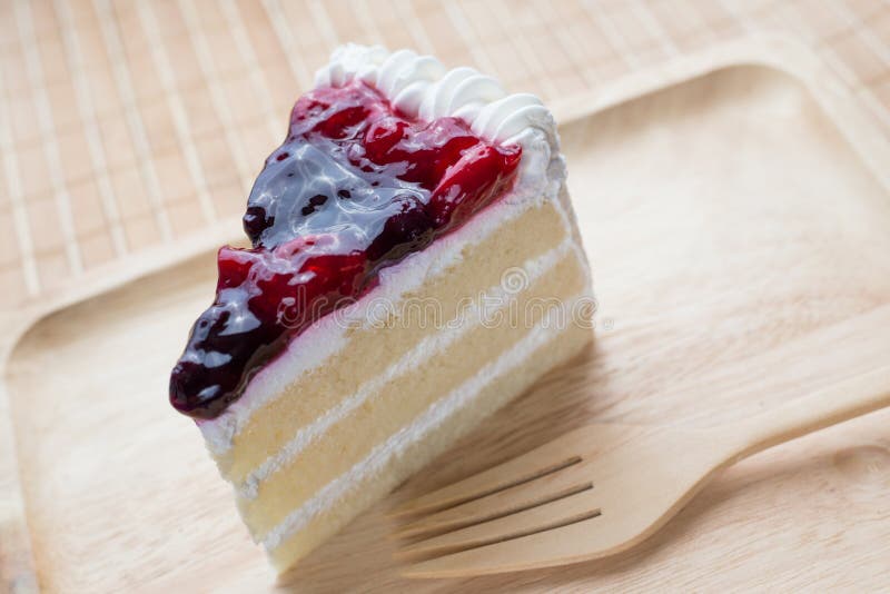 Mixed Berry Cheese Cake with Wooden Plate Stock Image - Image of plate ...