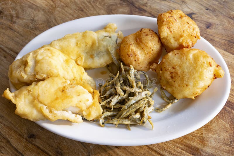 Mixed fried fish stock image. Image of fish, fried, salt - 240859429