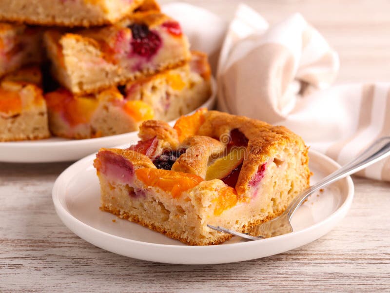 Mixed Fruit and Berry Cake Slices Stock Photo - Image of peach, pastry ...