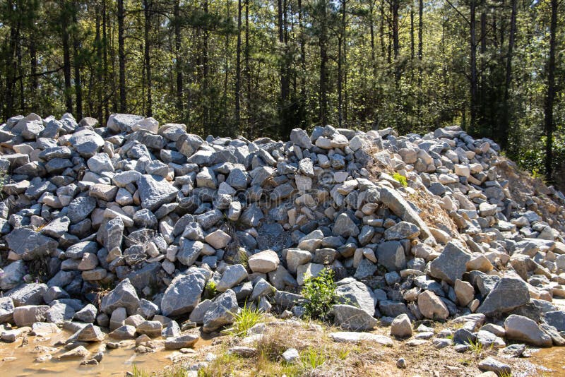 Mixed rock and dirt mound stock photo. Image of pile - 244783586
